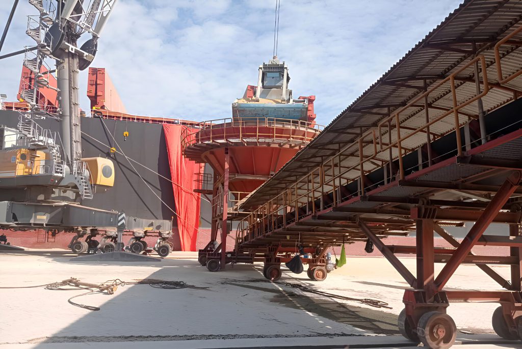 PT Sentral Gudang Terminal (FKS) – Belawan, Sumatra - PT JPC